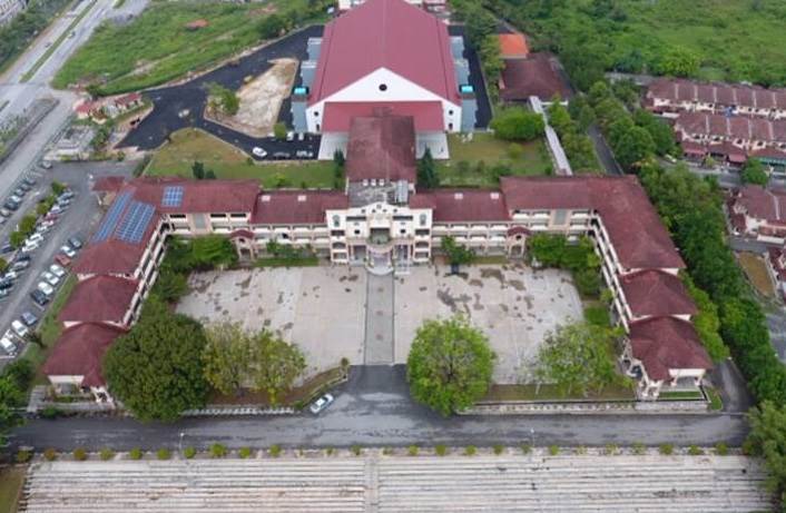 深斋中学（Shen Jai High School） - 30网校