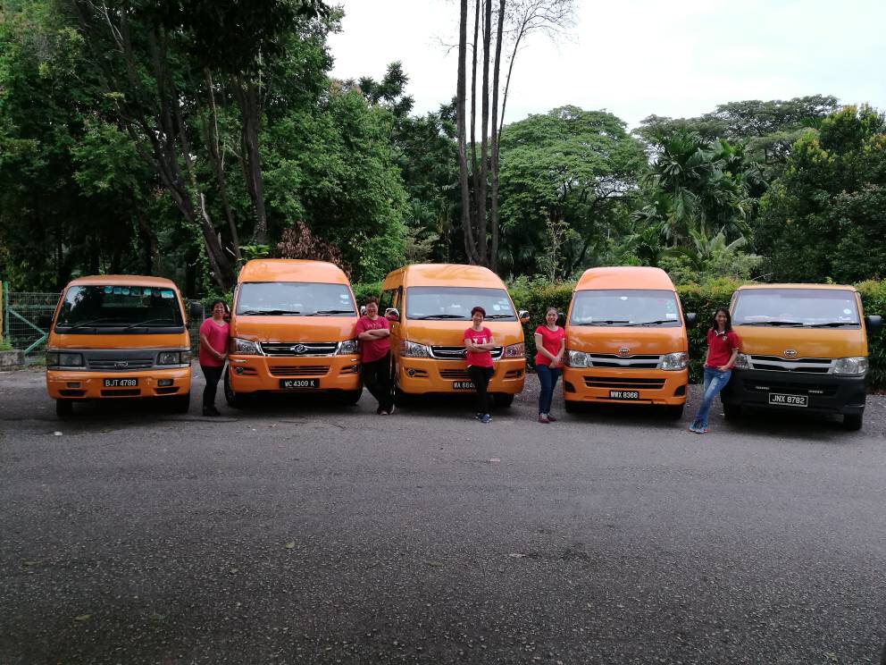 Excellent School Transportation Services Madam Ng - 30网校